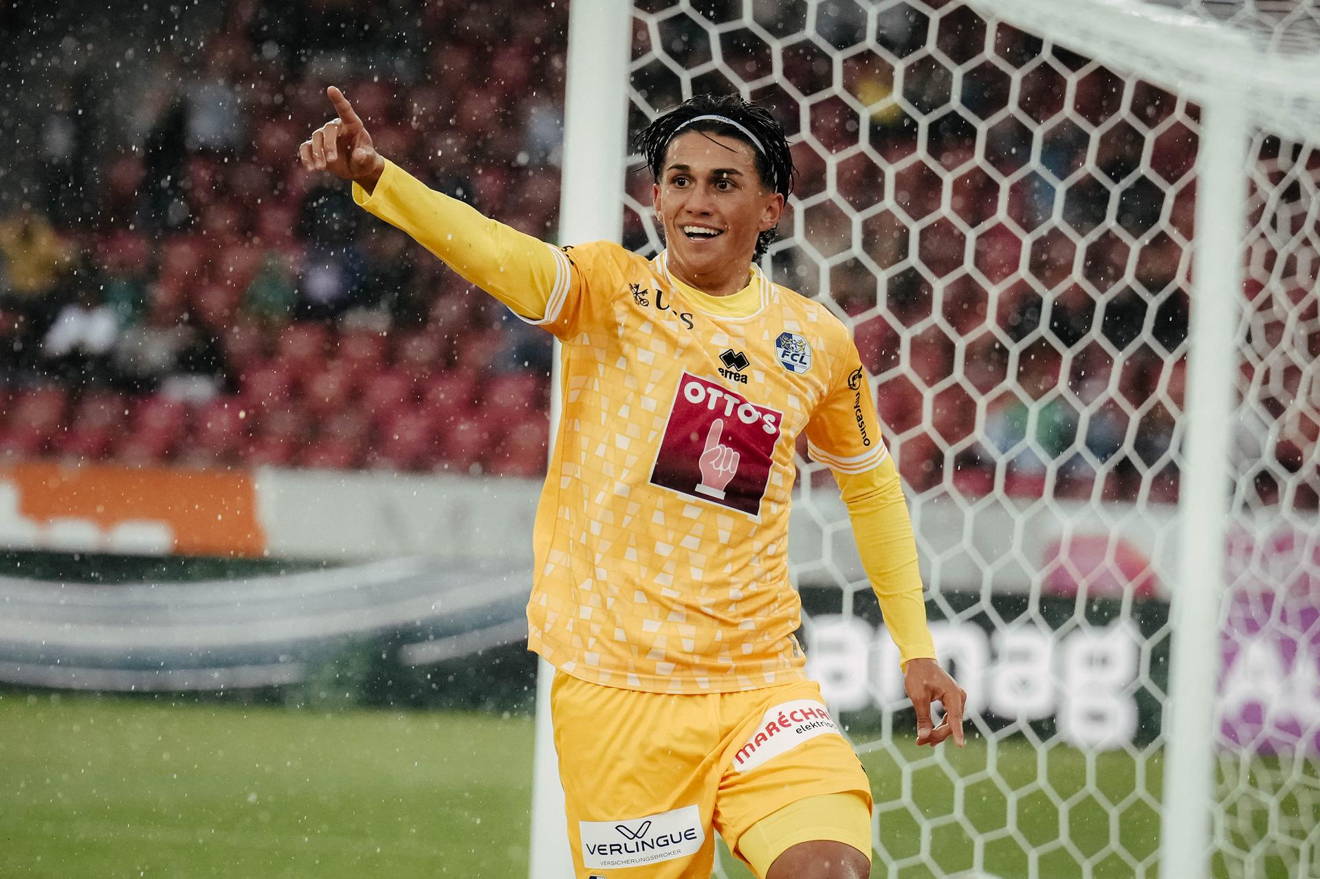 Lucas Manuel Silva Ferreira unterschreibt Profivertrag - FC LUZERN